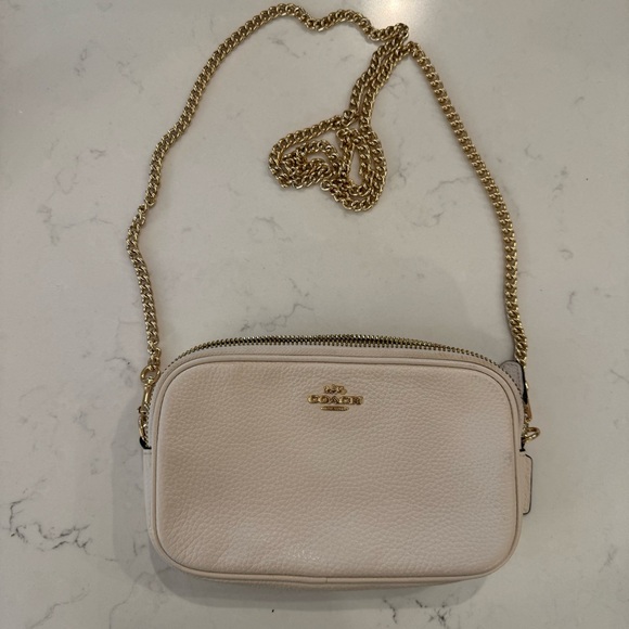 Coach | Bags | Coach Pebbled Patent Leather Crossbody In White With ...